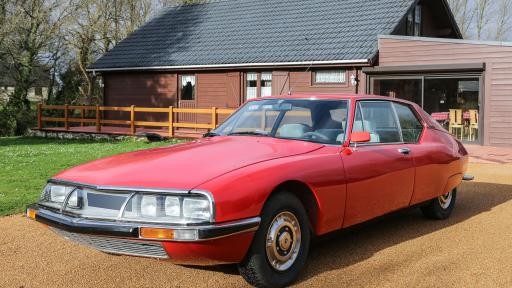 Citroën 2CV UMAP 425 / 435 / 500 SM : une autre vision de la Deudeuche