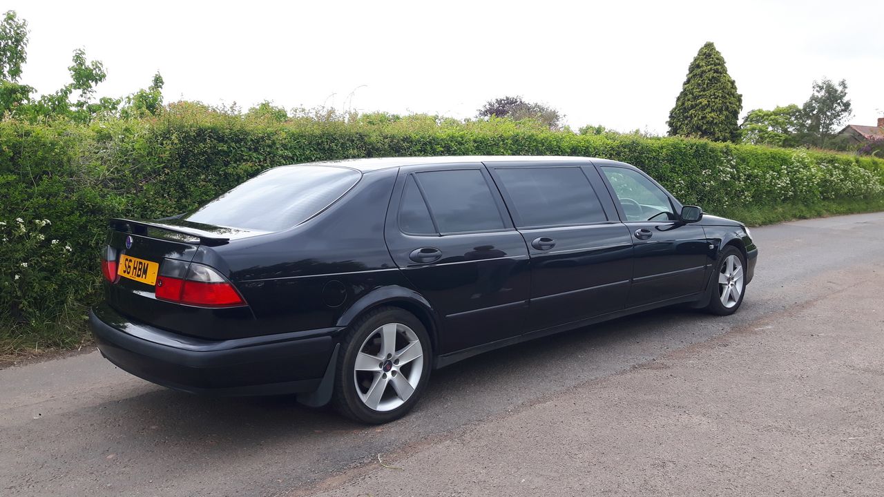 Saab 9-5 Limousine: une suédoise à 6 portes par Coleman Milne