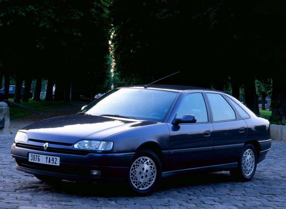 Renault Safrane : « une voiture qu’elle est bien pour la conduire