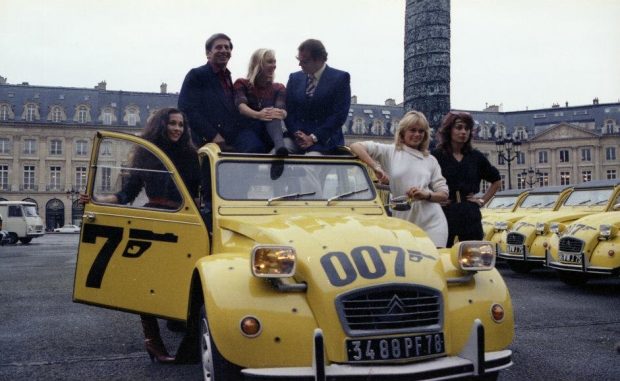 Citroën 2CV 007 : « Rien que pour vos yeux