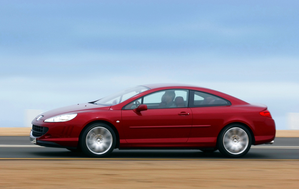 Peugeot 407 Coupé : une difficile succession