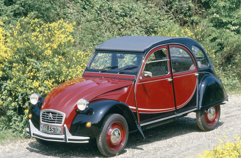 La Citroën 2CV dans tous ses états : histoires de séries spéciales